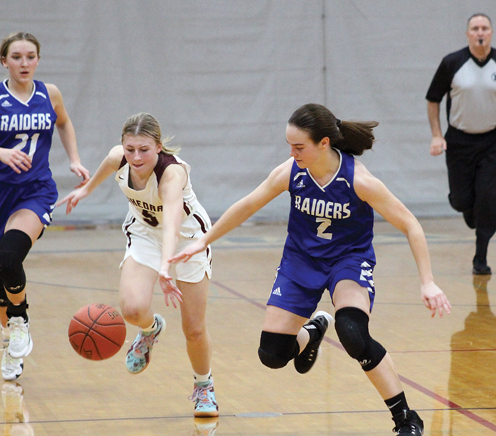 Raiders stay steady at foul line, hold off Greyhounds | News, Sports ...